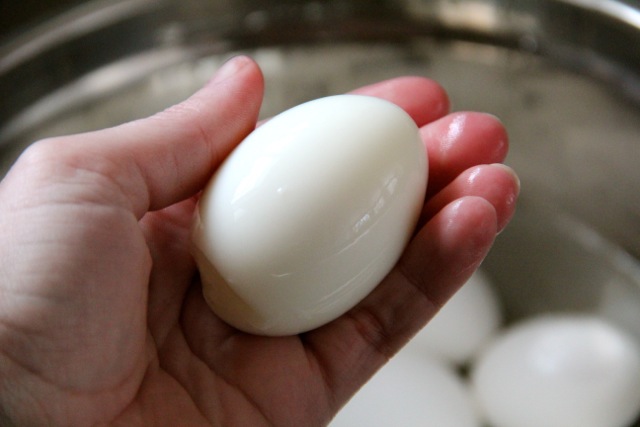 Crack and peel your pretty eggs. Look, no gouges or shell marks from ...